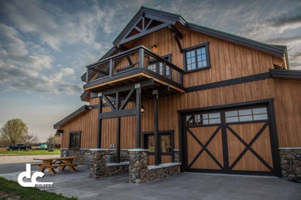 Michigan Barn Builders - DC Builders