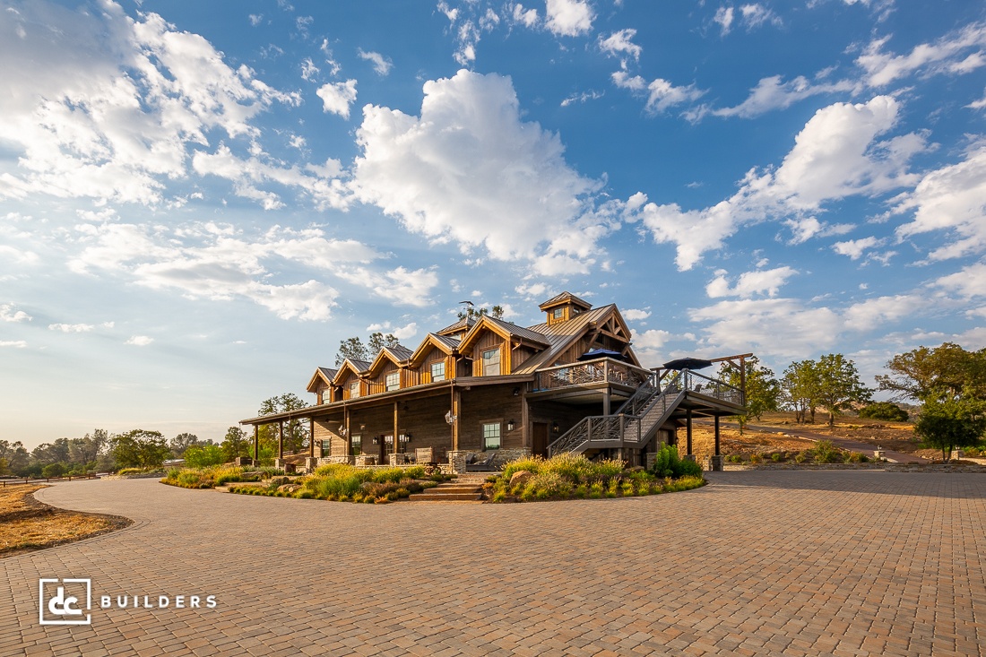 Central California Barn Home Project - DC Builders