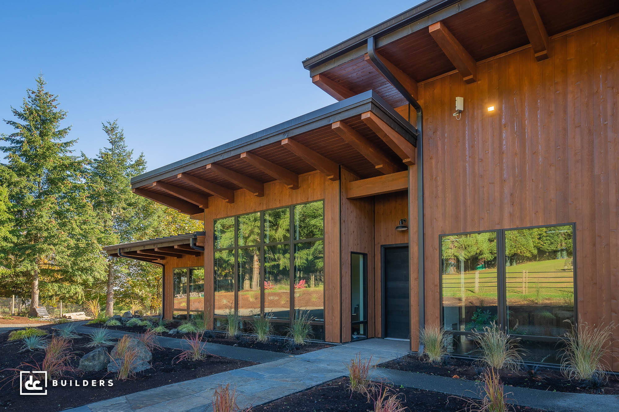 Bend, OR Timber Frame Home Builders - DC Builders