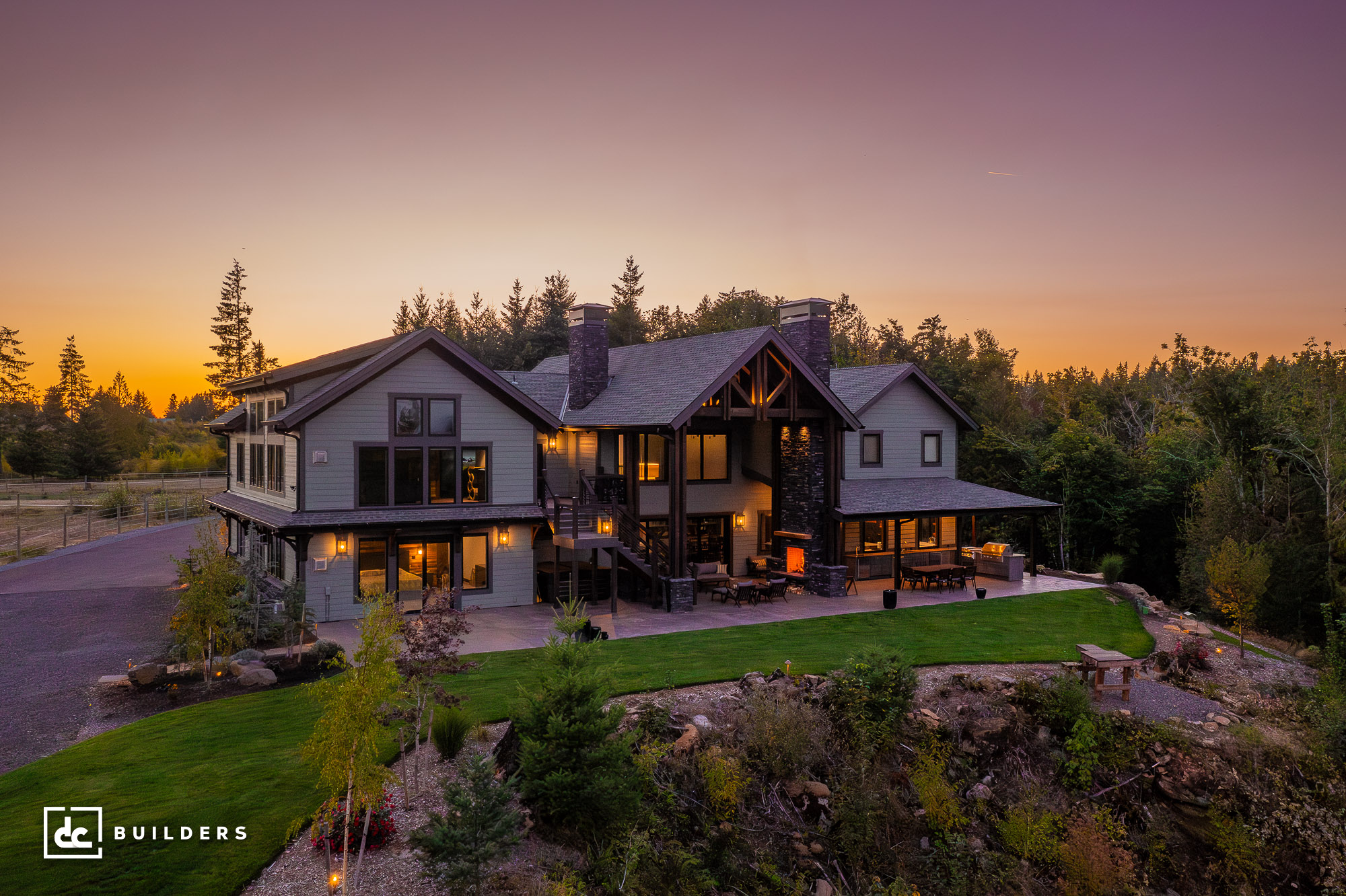 Montana Timber Frame Home Builders - DC Builders